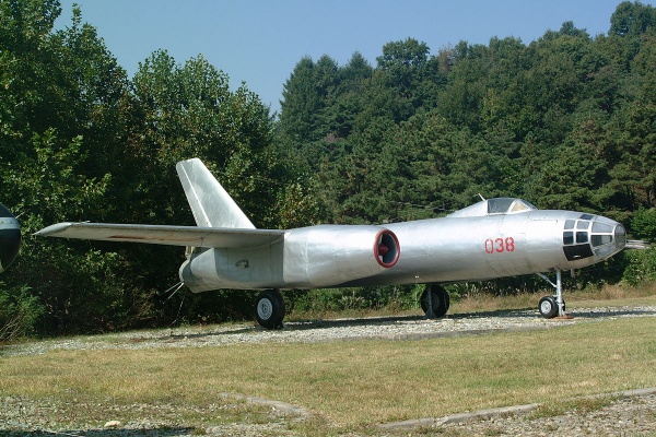 H-5 - War Thunder Wiki