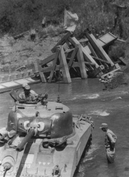 M4A4 (1st PTG) (China) - War Thunder Wiki